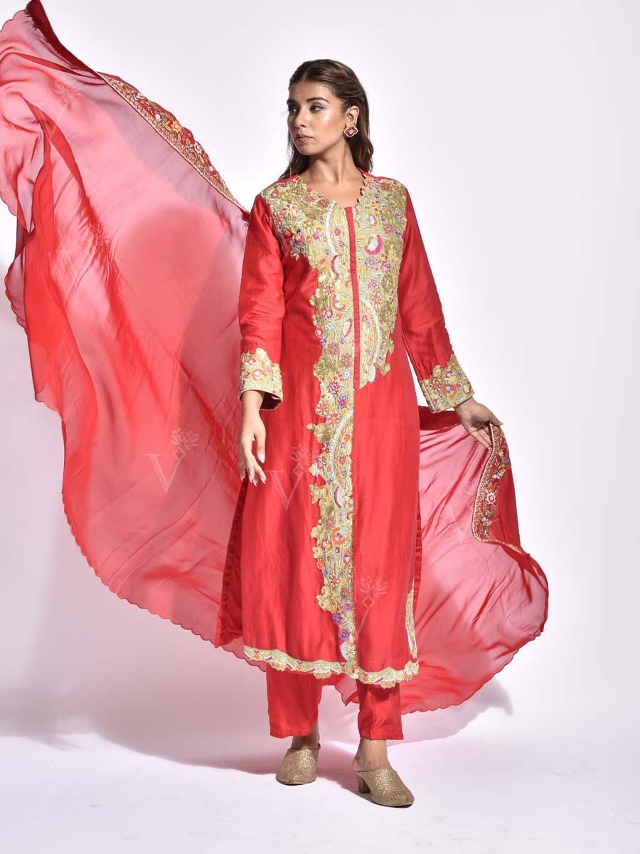 Buy Red Embroidered Suit Set Online – Vasansi Jaipur